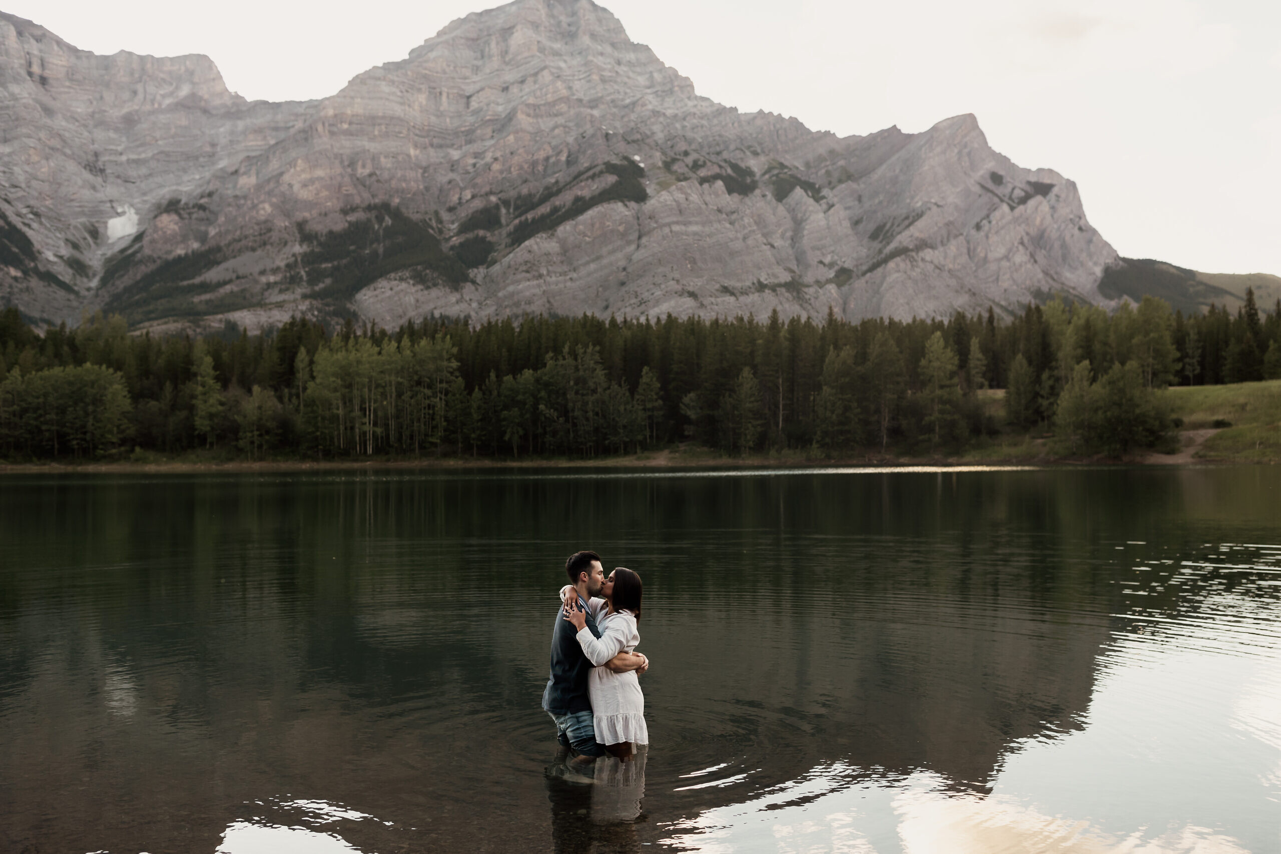 Wedge Pond Engagement Session | Erika Lagy Photography | Calgary ...